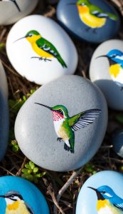 31 Cheerful Bird Painted Rock Ideas for Nature Enthusiasts: Bring Your ...